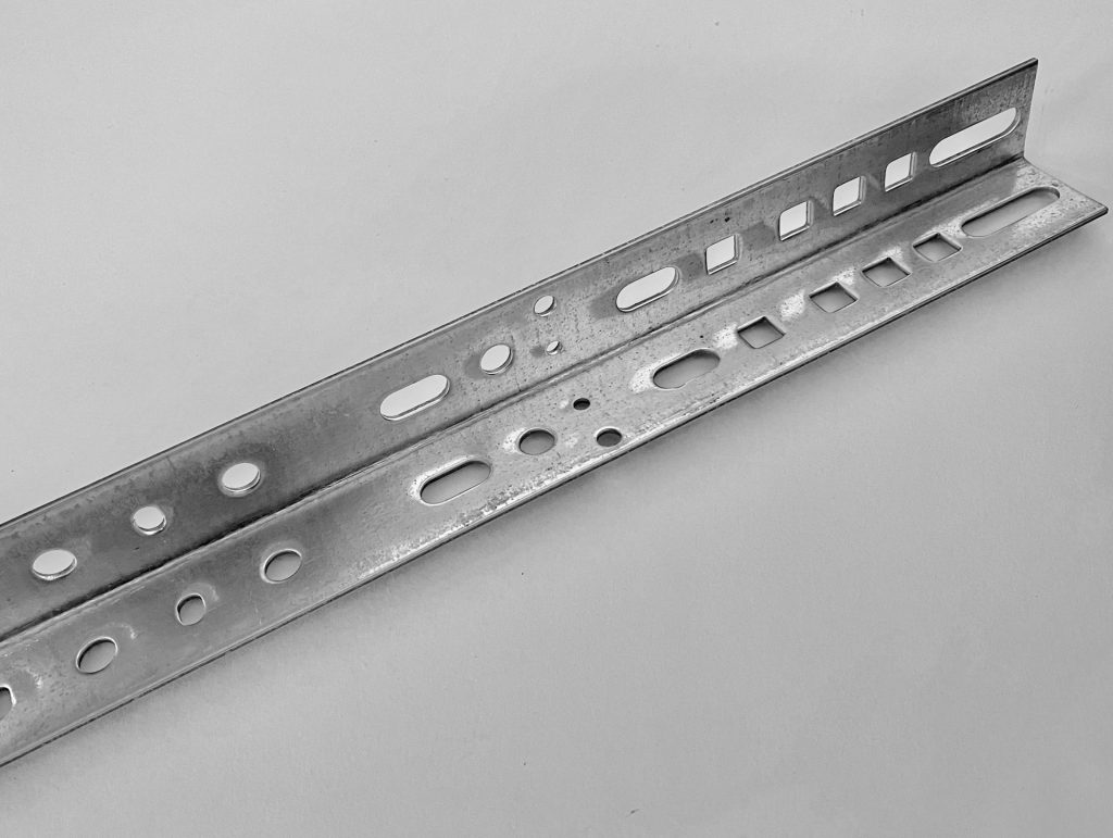 LOW HEADROOM HORIZONTAL TRACK STARTER ANGLE - Garage Door Hardware ...
